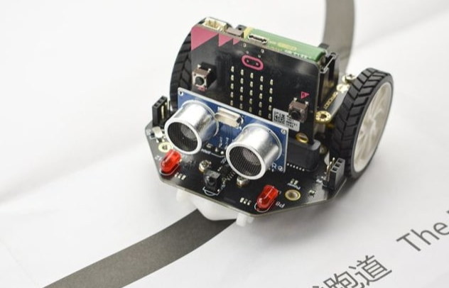 Présentation Maqueen python | Genially