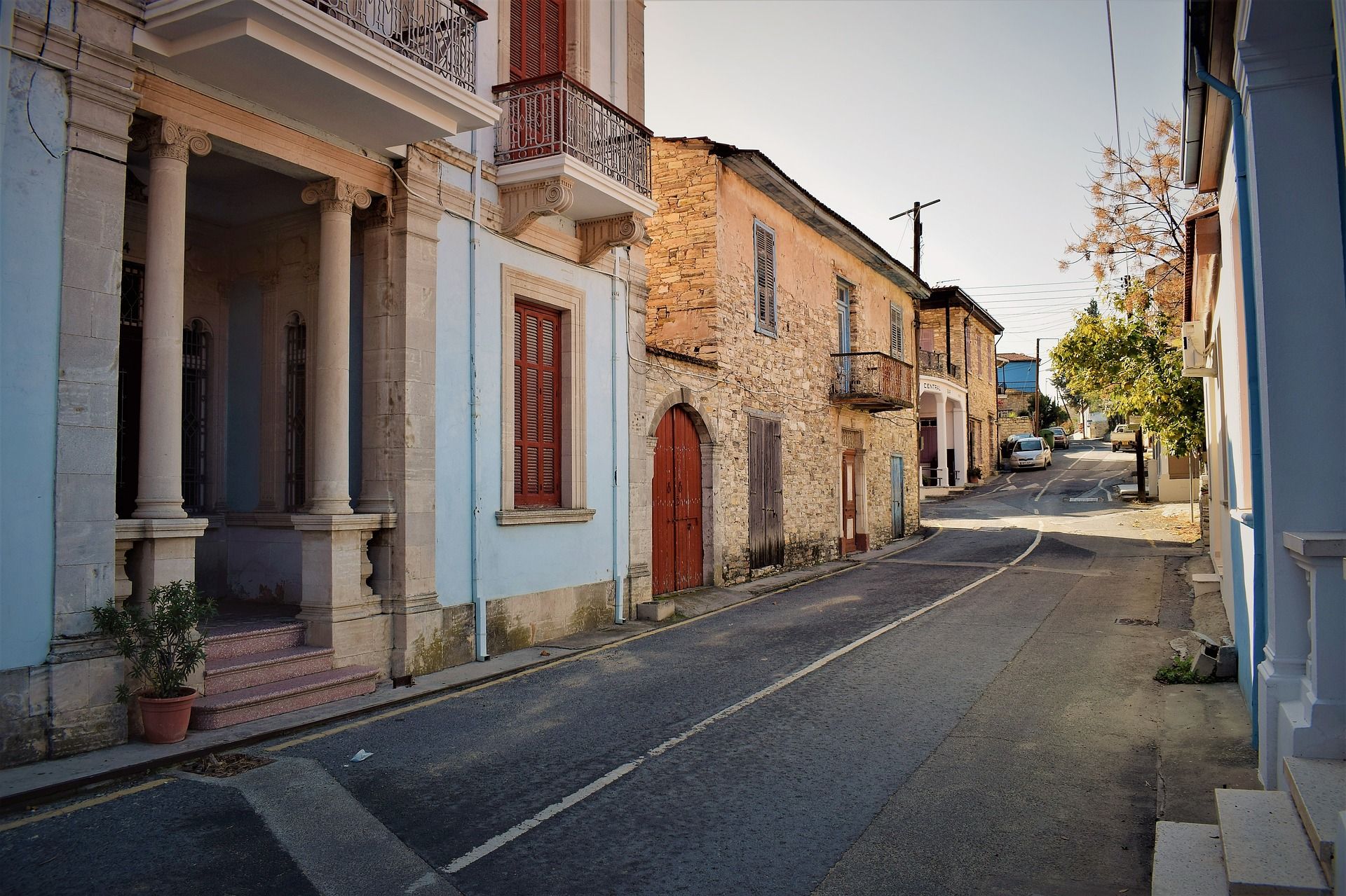 MODALS OF DEDUCTION | Genially