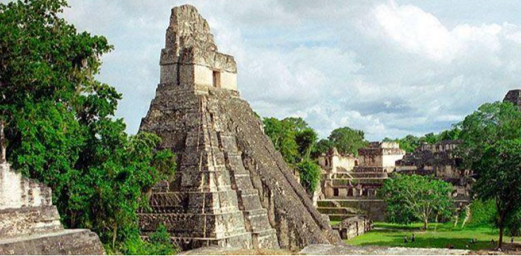 TEMPLO MAYA TIKAL