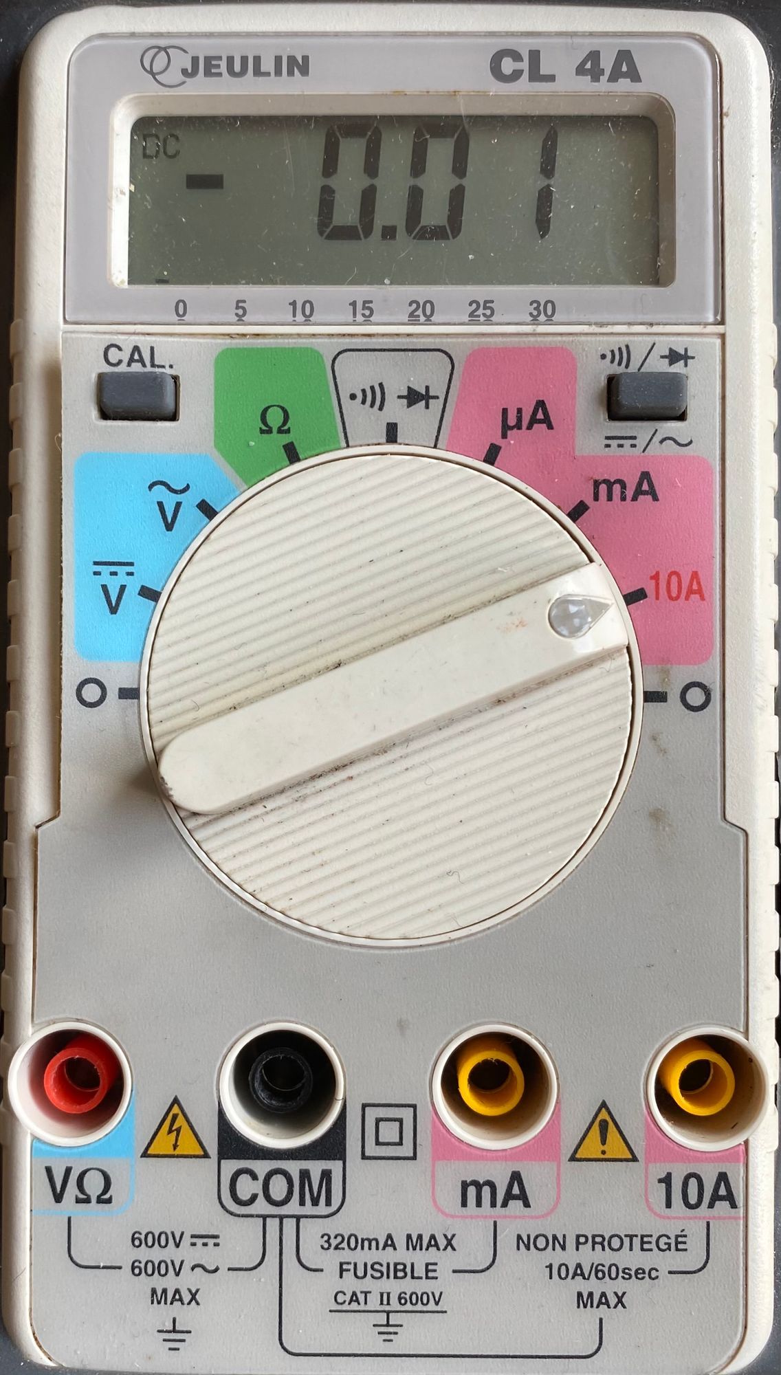 Utilisation du MULTIMÈTRE en AMPEREMETRE | Genially