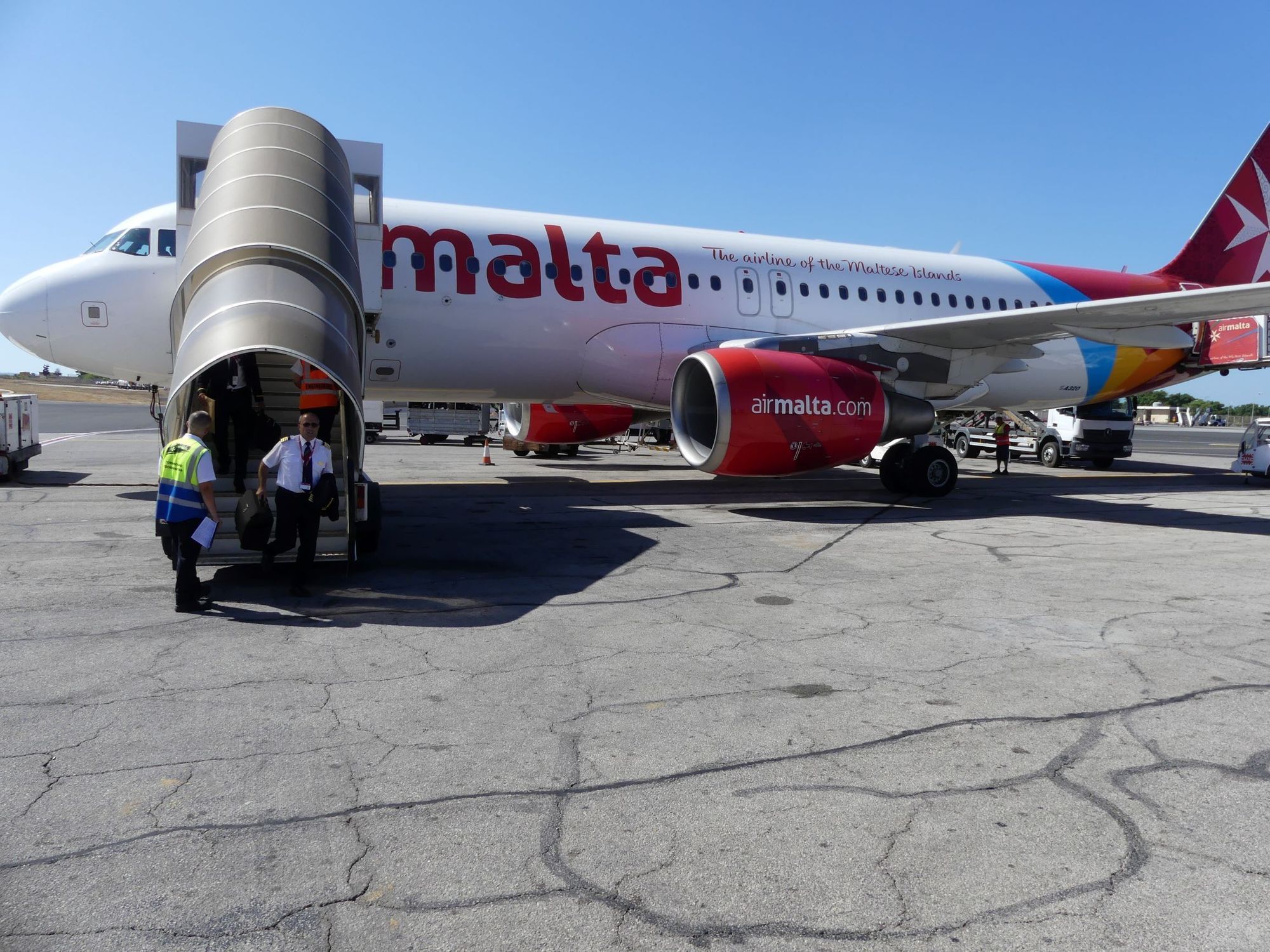 Lina et Tais exposé Malte | Genially