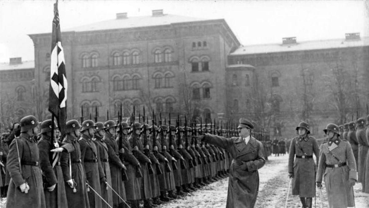 Linea del tiempo - Anne Frank | Genially