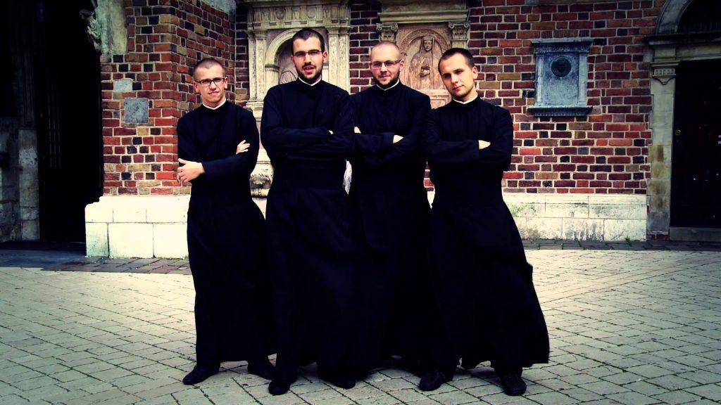 Wpływ zakonów na kulturę i ich rola | Genially