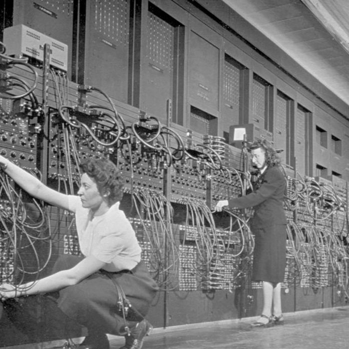 GENERACIONES DEL HARDWARE | Genially