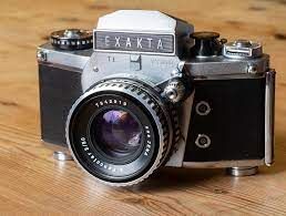 The camera timeline | Genially