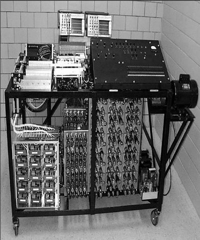 Evolucion del Hardware por generaciones | Genially