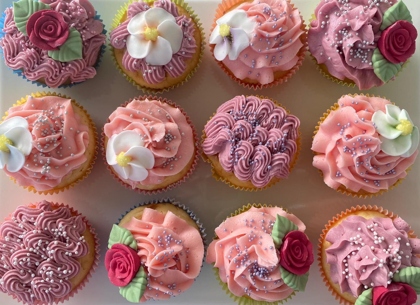 Flowery cupcakes