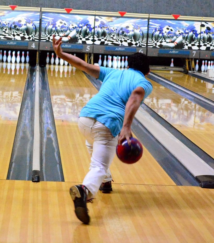 PRESENT CONTINUOUS | Genially