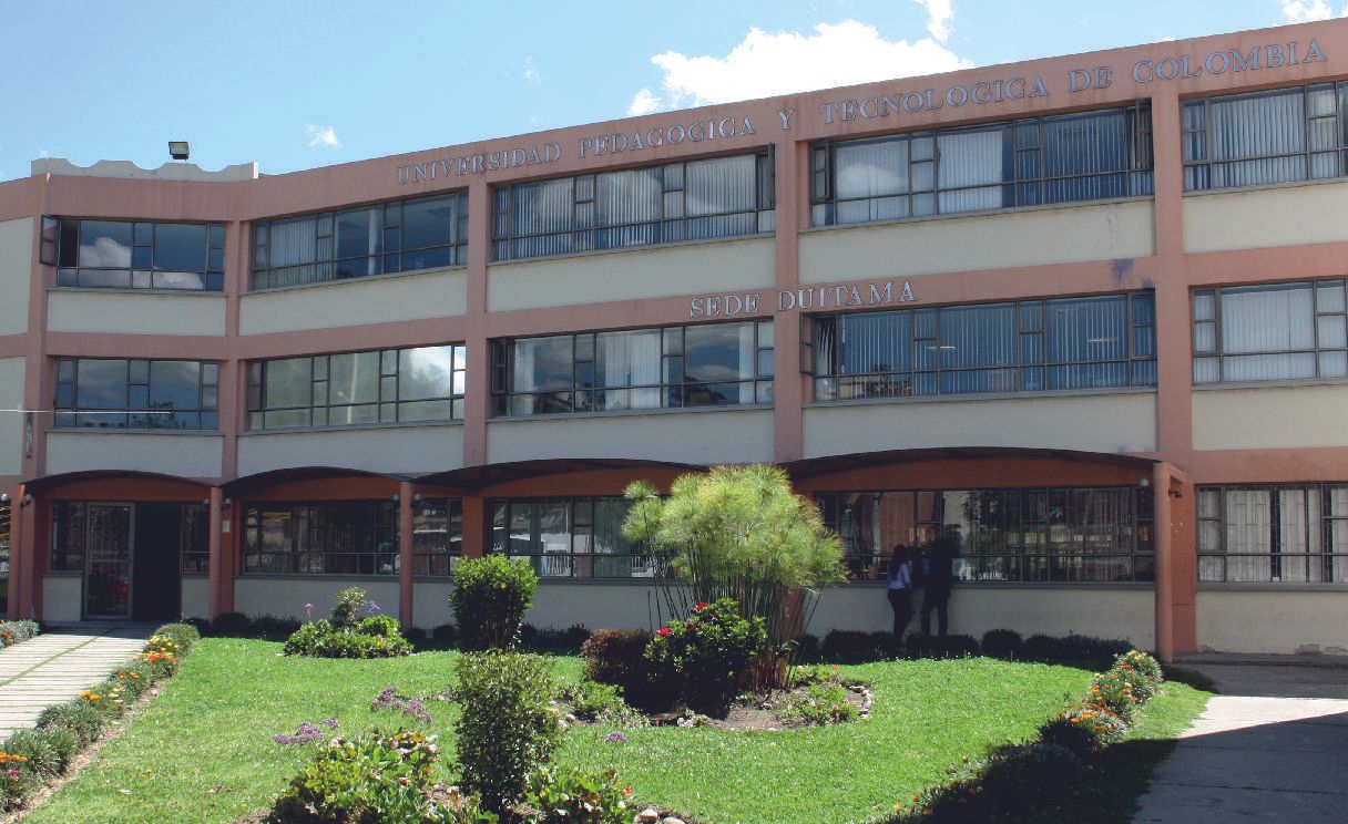 EVOLUCION Y TRANSFORMACION DEL ESPACIO FISICO DE LA uptc | Genially