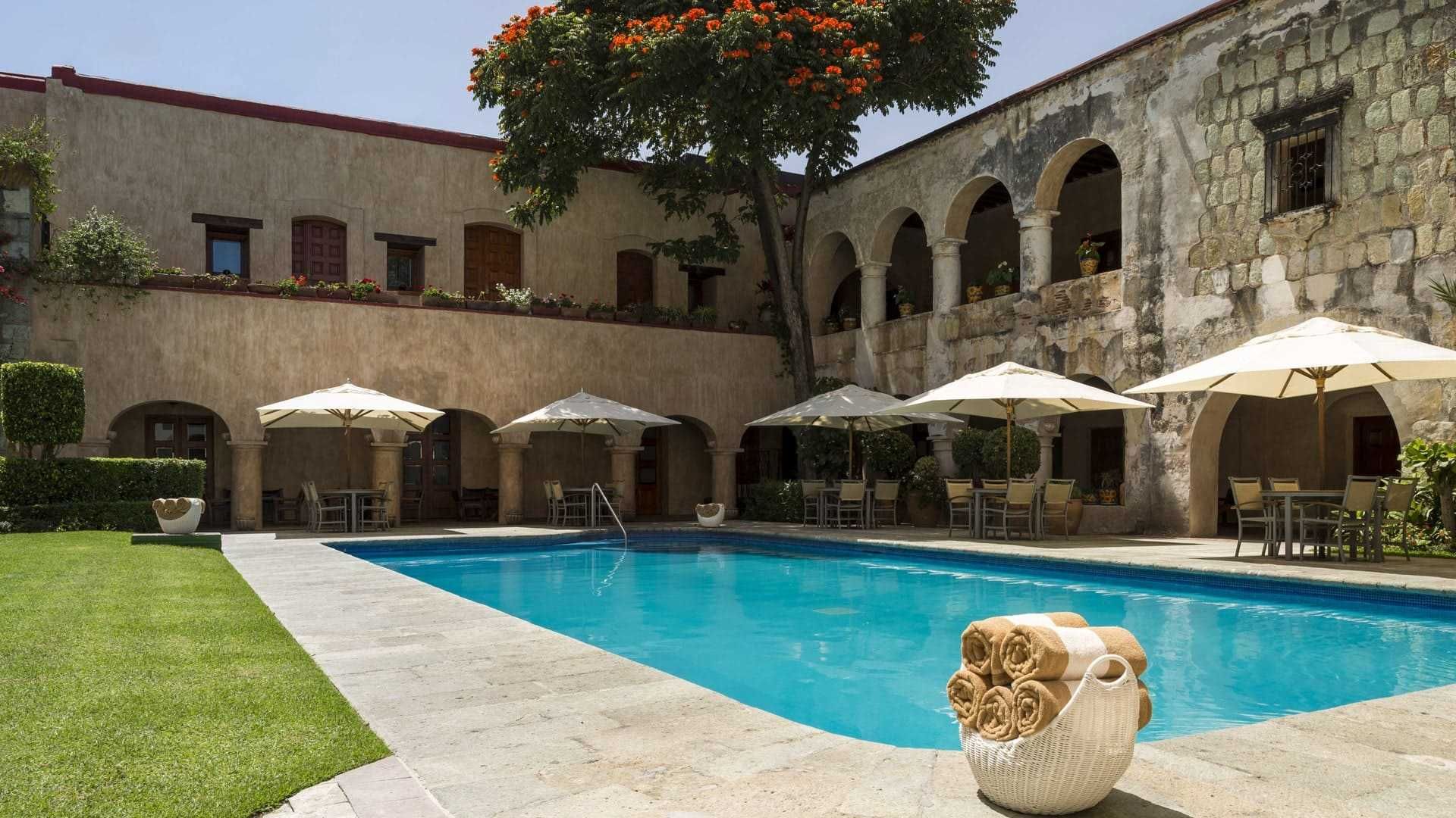 Infografia de las tarifas,planes y servicios que ofrece el hotel quint ...