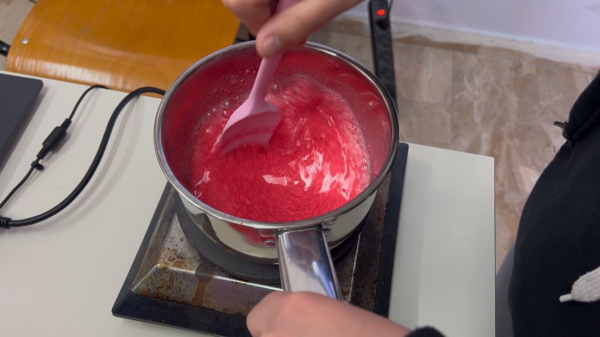 LA BIOPLASTICA DAL LATTE | Genially